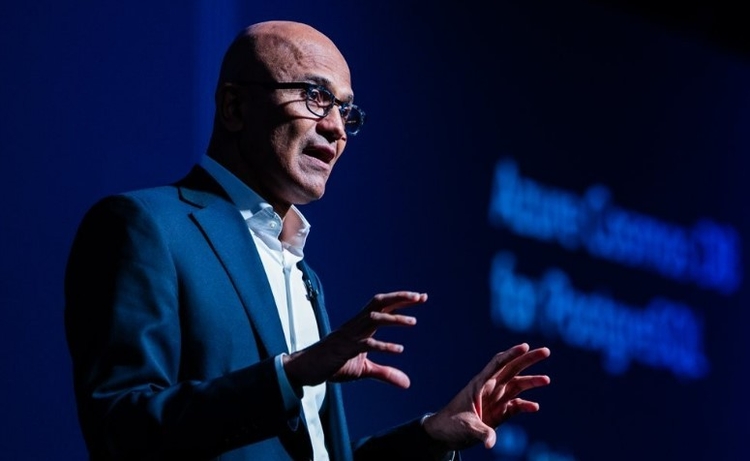 디지털 숙명의 시대...나델라 MS CEO "클라우드 협력 강화"